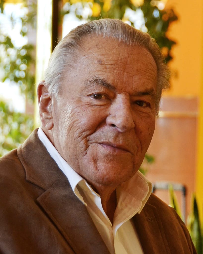 Dr. Stanislav Grof - Wasiwaska Research Center